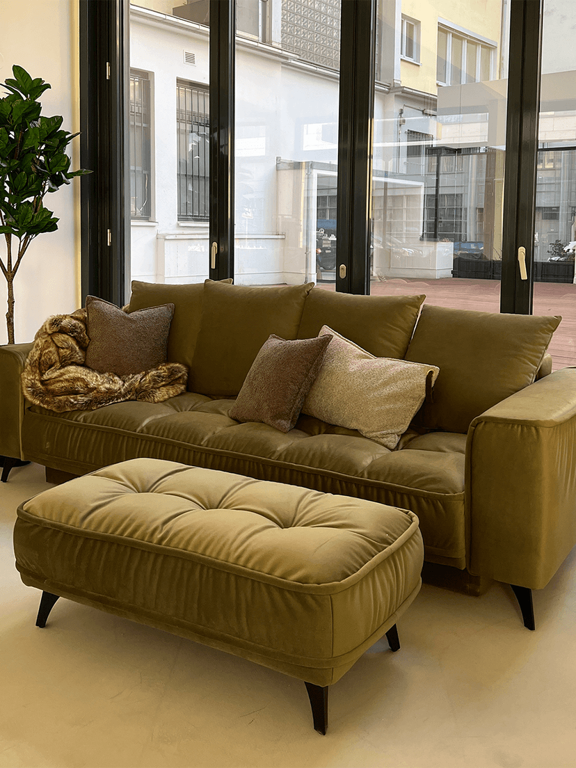 VARGEN | Schöne Schlafsofas aus Samt und Bouclé | SWEEF