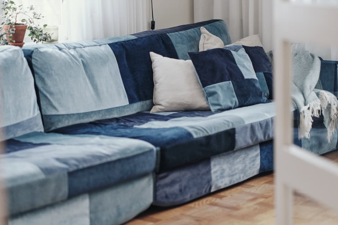 BLÅVALEN | Tiefes, gemütliches 2.5-Sitz-Sofa, 5-Sitz & Ecksofa | SWEEF